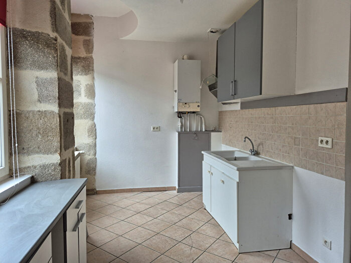 Appartement à louer - Tulle, Gare, Rive Gauche, Condamines, Marquisat - 4 pièces - 2 chambres