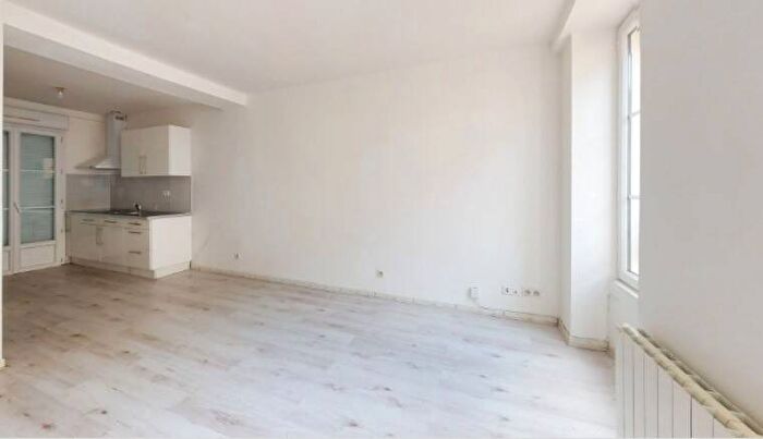 Centre Ville-Vieux Puteaux : Appartement 1 pièce à louer