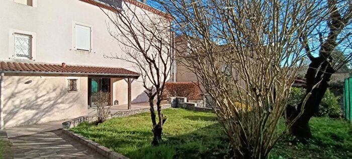 Maison à vendre - Arthès - 6 pièces - 3 chambres