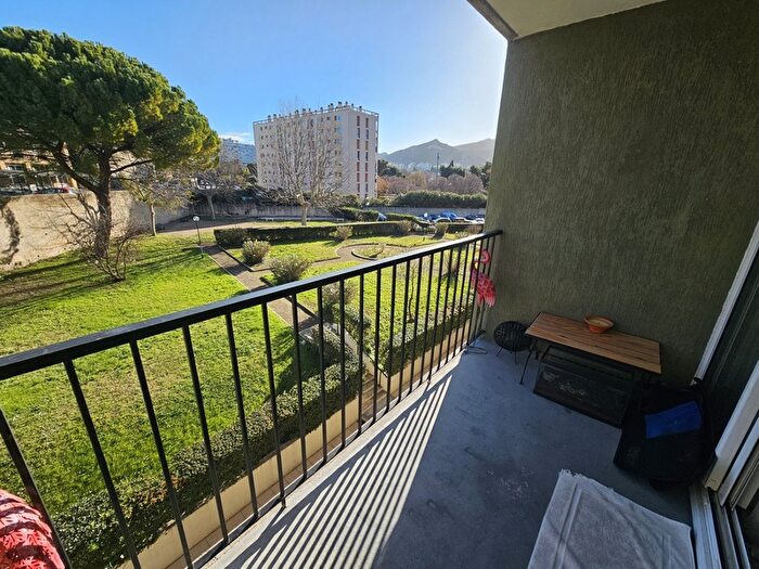 Appartement à vendre - Marseille e , La Pomme - 4 pièces - 3 chambres