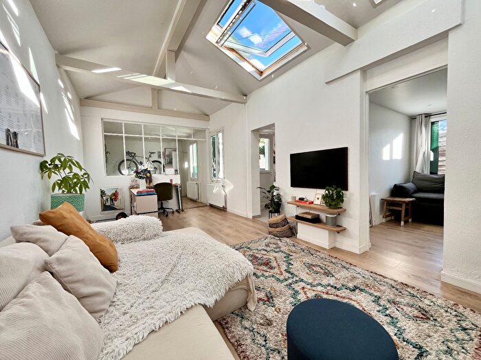 Maison 5 pièces à vendre - Nanterre, Plateau