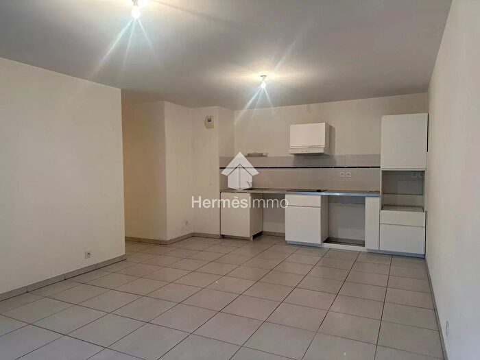 Appartement à vendre - Marseille e , Saint-Lambert - 3 pièces - 2 chambres