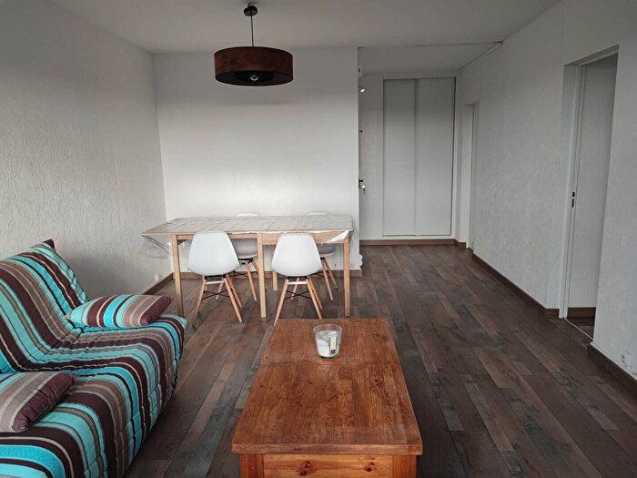 Appartement à louer - La Plage-Bourg, Biscarrosse - 3 pièces - 2 chambres