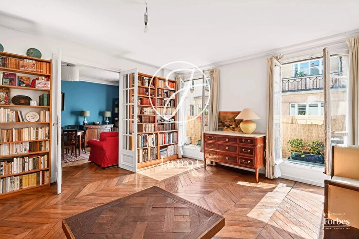 Appartement 5 pièces à vendre à Paris 9ème, Lorette, Martyrs