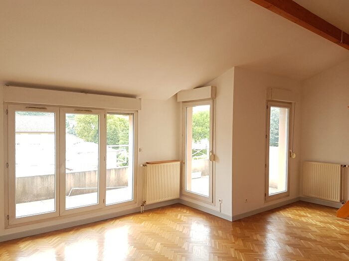 Appartement 3 pièces à Vienne, LIsle, à louer