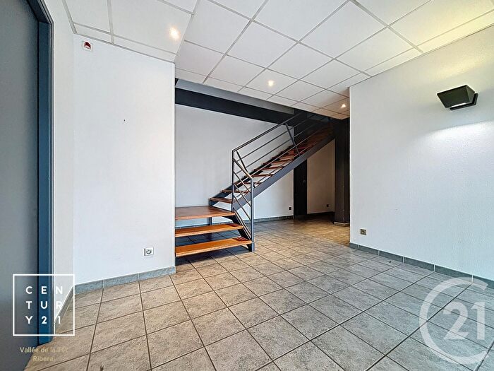 Appartement à louer - Toulouges - 6 pièces - 4 chambres