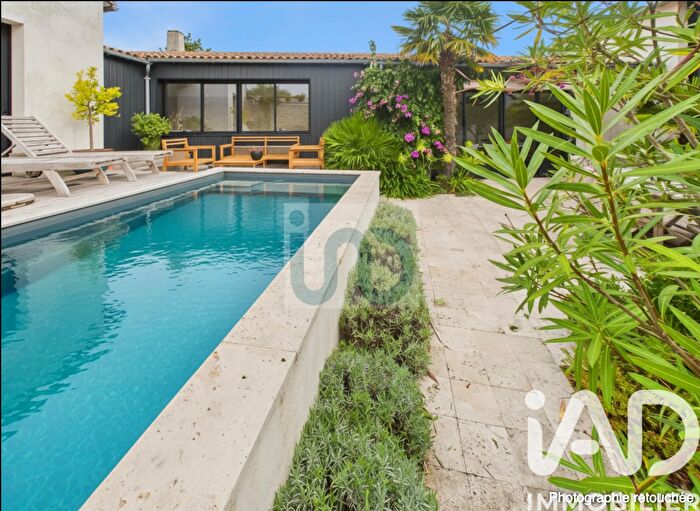 Maison à vendre - La Flotte - 6 pièces - 4 chambres