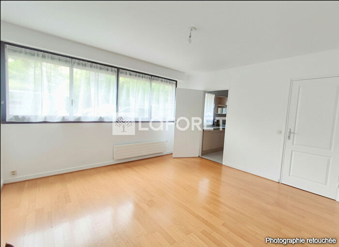 Appartement à vendre - Issy-les-Moulineaux, Les Iles, La Ferme - 2 pièces - 1 chambre