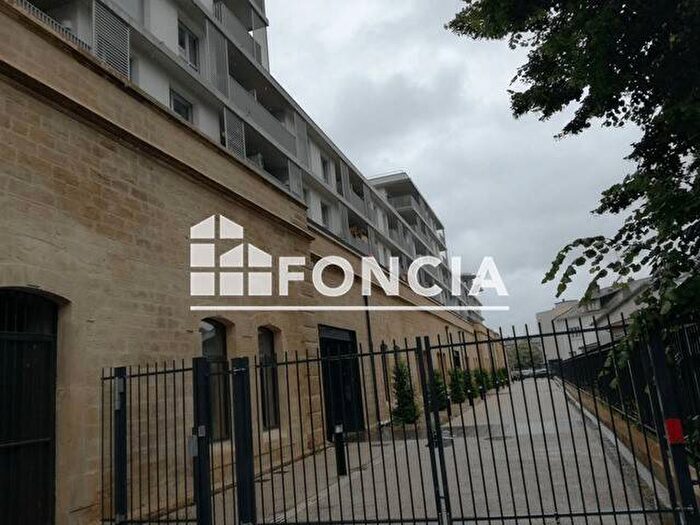 Appartement à louer - Centre Ville, Thionville - 1 pièce