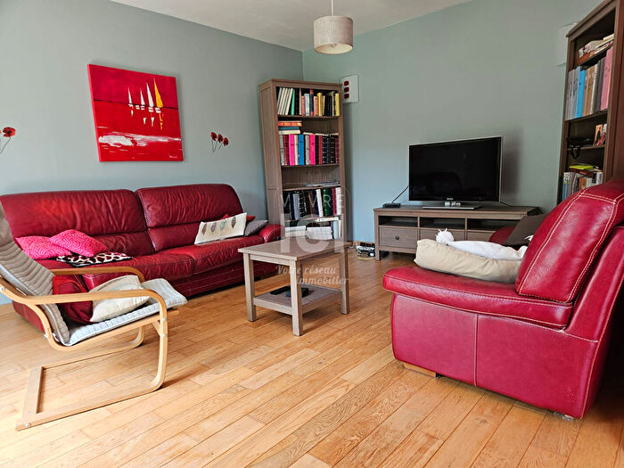 Maison 7 pièces à Saint-Sébastien-sur-Loire, Est, à vendre