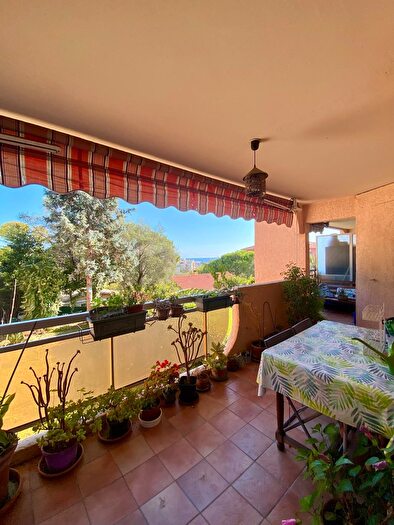 Appartement 4 pièces à vendre à Nice, Corniche Fleurie