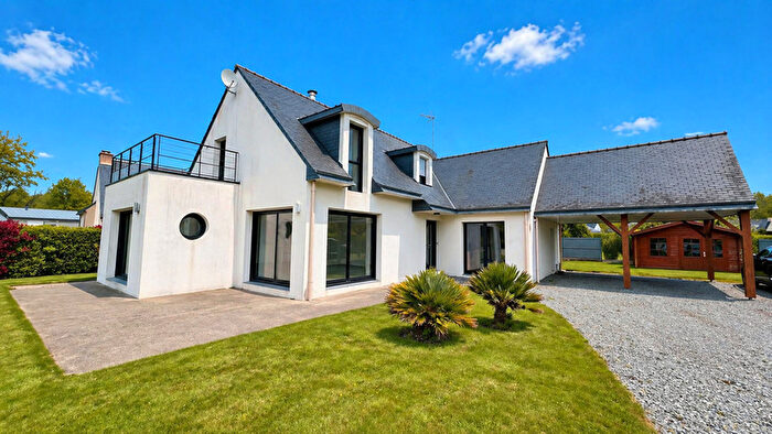 Maison à vendre - Ergué-Gabéric - 8 pièces - 5 chambres