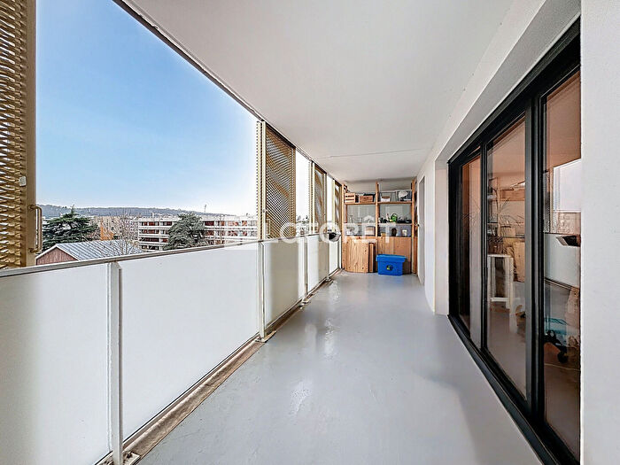 Appartement à louer - Saint-Cyr-lécole, Fontaine Saint-Martin - 3 pièces - 2 chambres