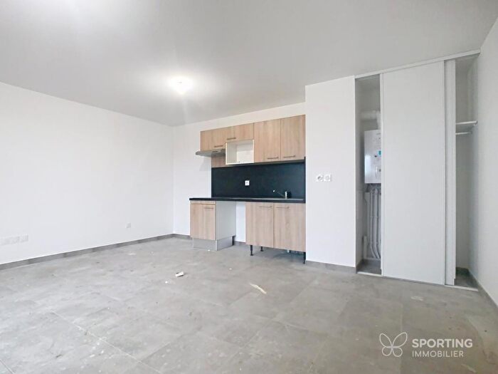 Appartement à louer - Eaunes - 3 pièces - 2 chambres