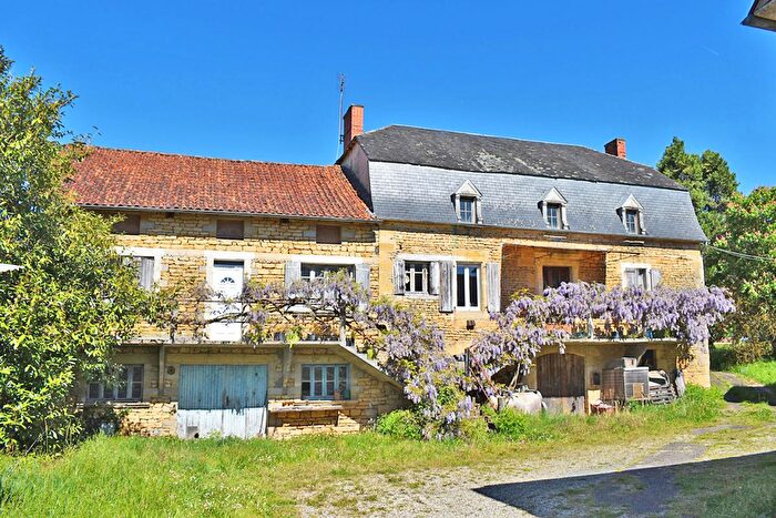Maison 9 pièces à La Chapelle-Aubareil, à vendre