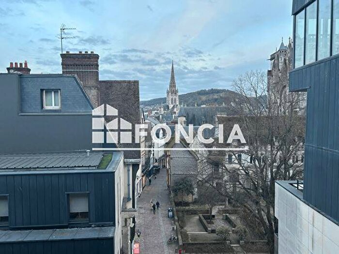 Appartement à louer - Vieux Marché-Cathédrale, Rouen - 2 pièces - 1 chambre