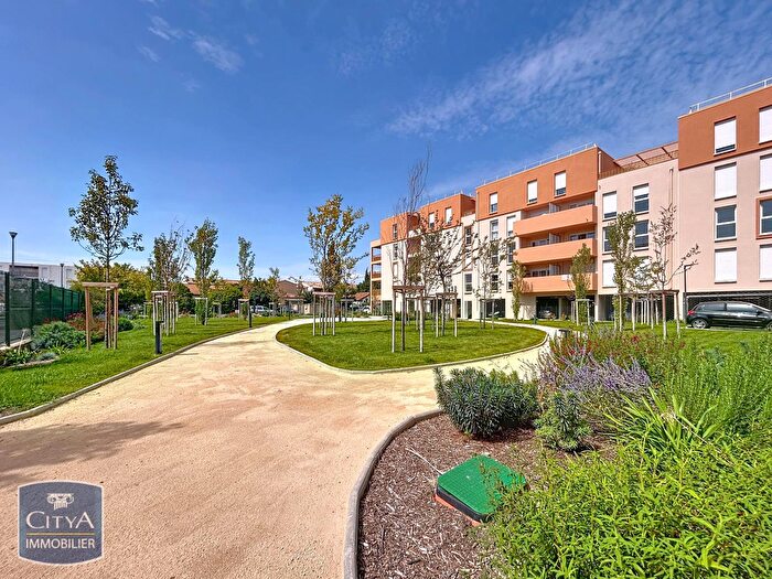 Appartement à louer - Arles, Trébon - 3 pièces - 2 chambres