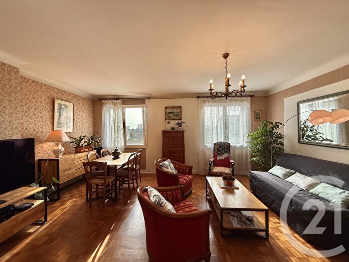 Appartement à vendre - Moulins, Gare, Champins - 4 pièces - 3 chambres