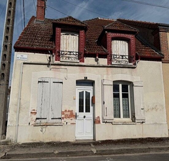 Maison 5 pièces à vendre à Marcilly-sur-Seine