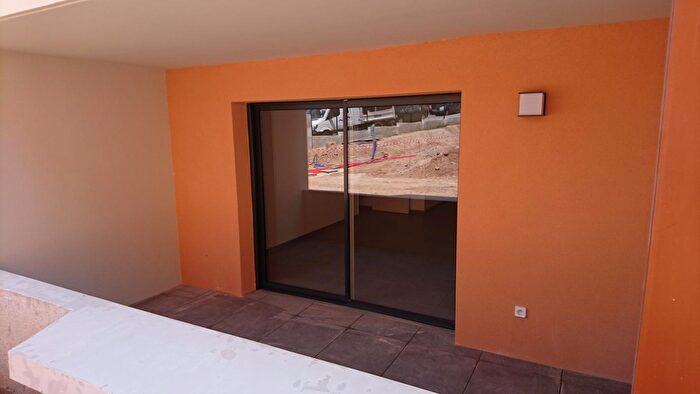 Aix-en-Provence, Jas de Bouffan : Appartement 1 pièce à louer
