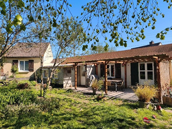 Maison 4 pièces à vendre à DHuison-Longueville