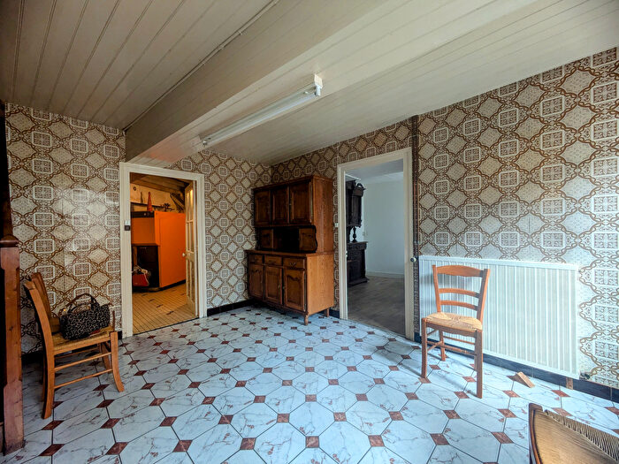 Maison à vendre - Chantonnay - 6 pièces - 2 chambres