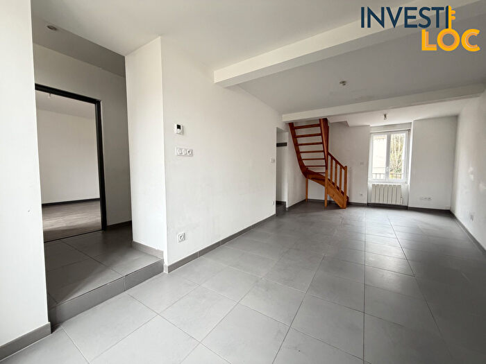 Appartement à louer - Le Creusot - 3 pièces - 2 chambres