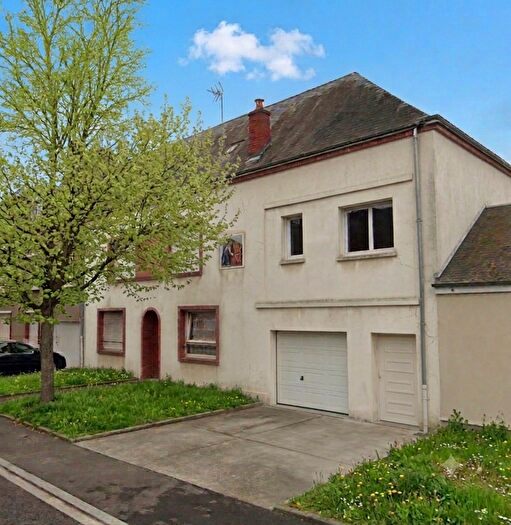 Maison 7 pièces à Orléans, Les Murlins, à vendre