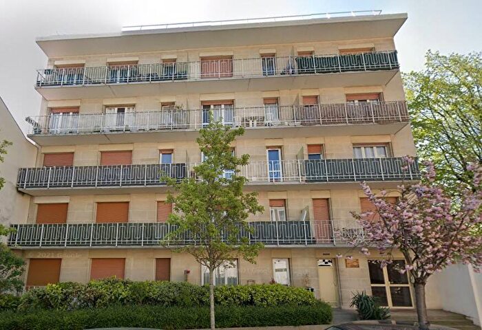 Appartement à louer - Rueil-Malmaison - 1 pièce