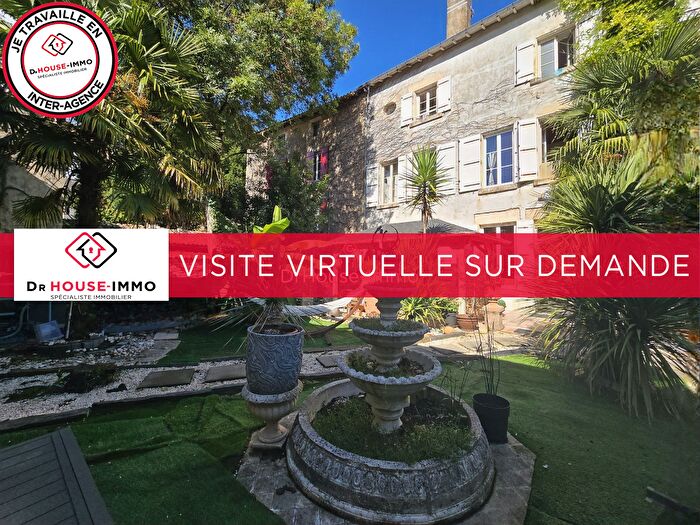 La Mothe-Saint-Héray : Maison 13 pièces à vendre