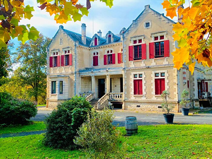 Maison à vendre - Bazas - 12 pièces - 9 chambres