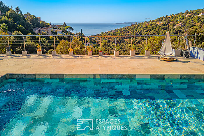 Roquebrune-sur-Argens, Les Issambres, La Vigie, Les Dolmens, Plages, Calanques : Maison 7 pièces à vendre