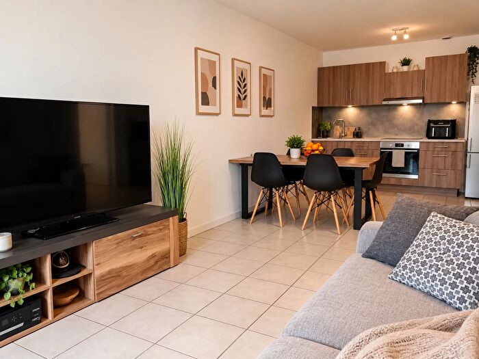 Appartement 3 pièces à Pourrières, à louer