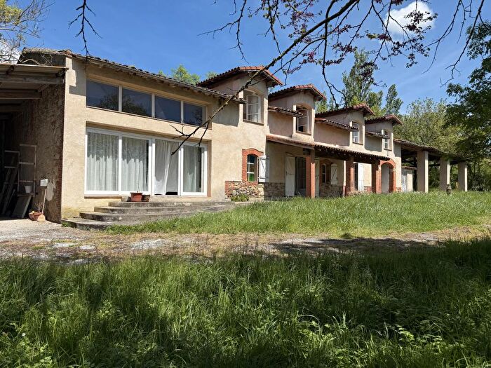 Maison 10 pièces à vendre à Caraman
