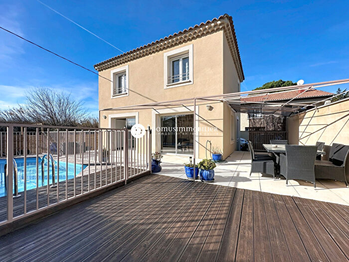 Morières-lès-Avignon : Maison 5 pièces à vendre