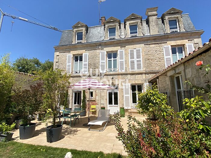 Fontenay-le-Comte, Centre-ville, Les Loges, La Pommeraie, La Sablière - Maison 6 pièces à vendre