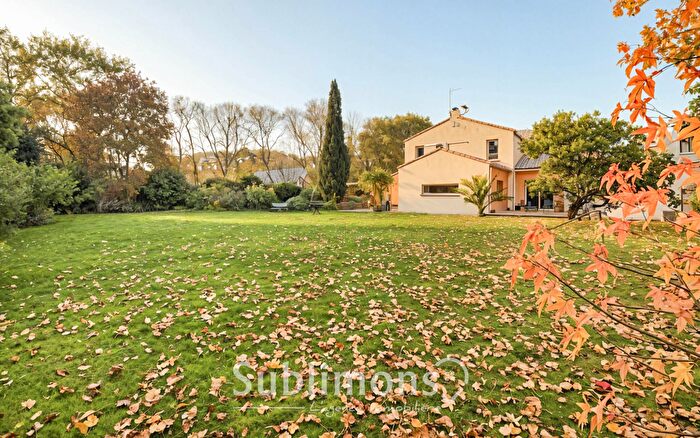 Maison à vendre - Couëron, Villages - 8 pièces - 5 chambres