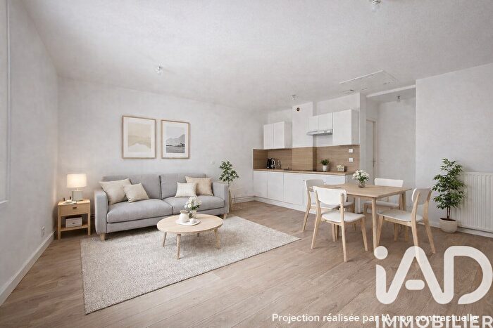 Appartement à vendre - Décines-Charpieu, Centre-ville - 2 pièces - 1 chambre
