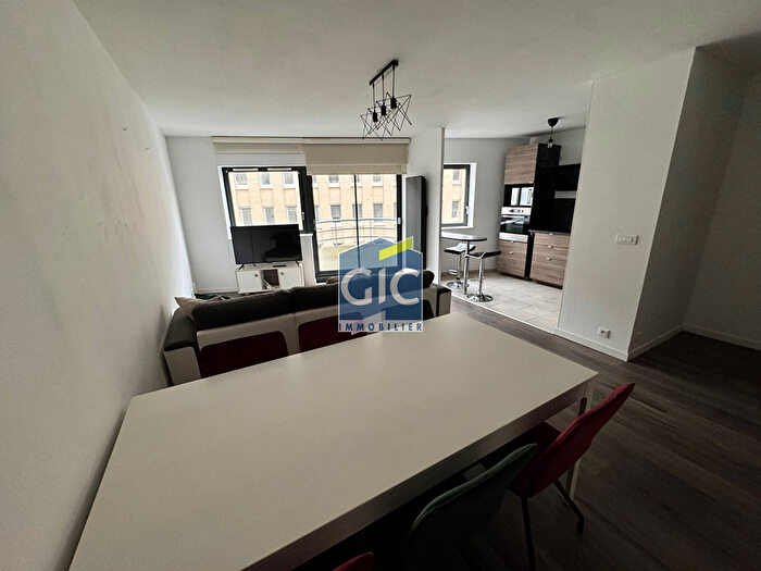 Appartement à louer - Caen, Centre ancien - 2 pièces - 1 chambre