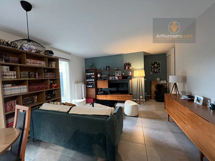 Appartement 4 pièces à vendre - Maurepas, Le Village