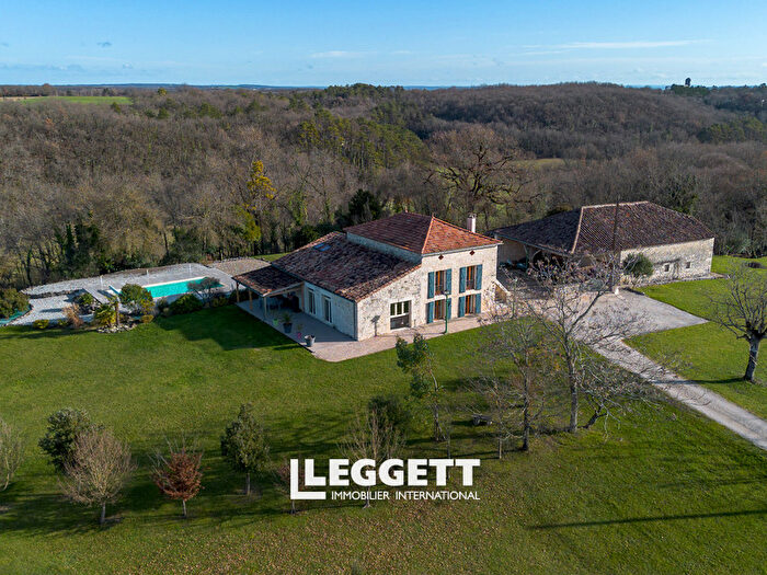 Maison à vendre - Montpezat-de-Quercy - 8 pièces - 3 chambres