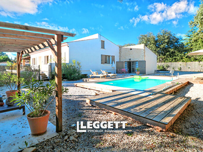 Maison à vendre - Uzès - 5 pièces - 4 chambres