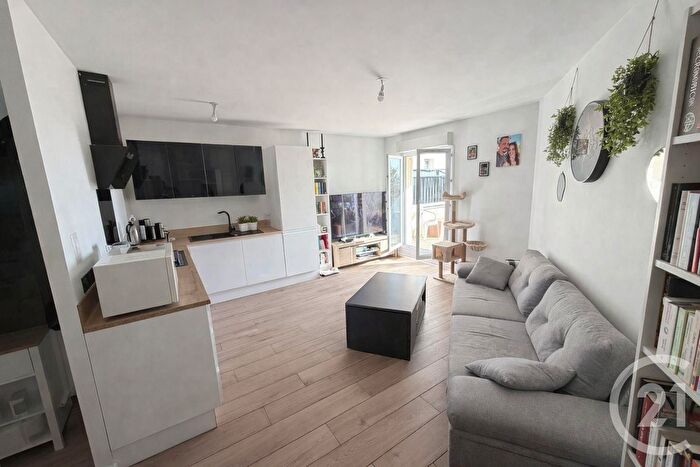 Appartement à vendre - Dammartin-en-Goële - 2 pièces - 1 chambre