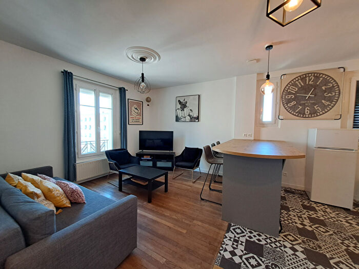 Appartement 3 pièces à Tours, Sanitas, Rotonde, à louer