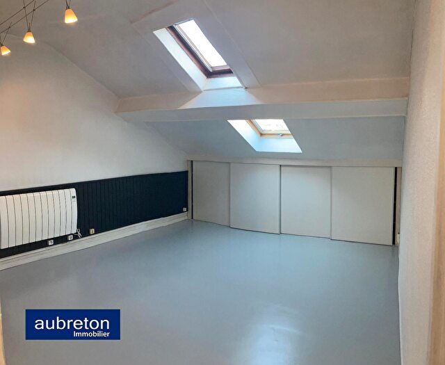 Appartement à louer - Grenoble, Berriat - 1 pièce