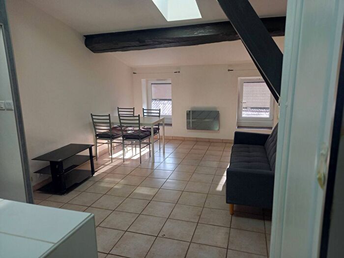 Appartement à louer - Ouest, Montluel - 3 pièces - 1 chambre