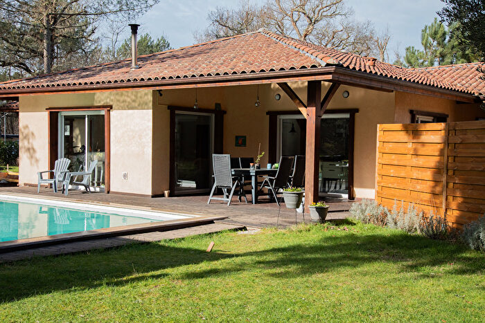 Maison à vendre - Lévignacq - 5 pièces - 3 chambres