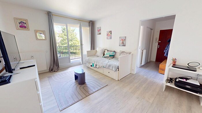 Caen, Chemin Vert : Appartement 2 pièces à vendre
