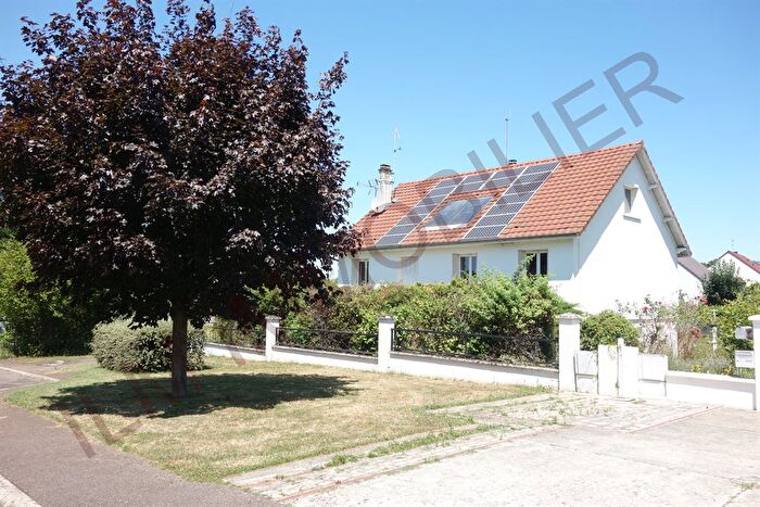 Maison 5 pièces à vendre à Saint-Georges-sur-Baulche