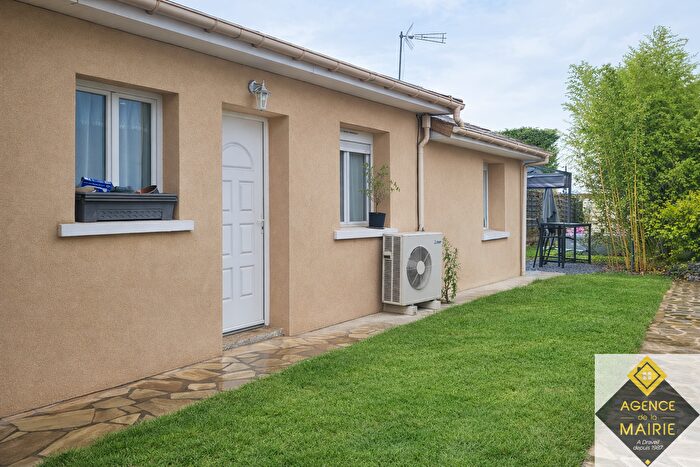 Maison à vendre - Vigneux-sur-Seine, Gabriel Péri, Ecoles - 2 pièces - 1 chambre